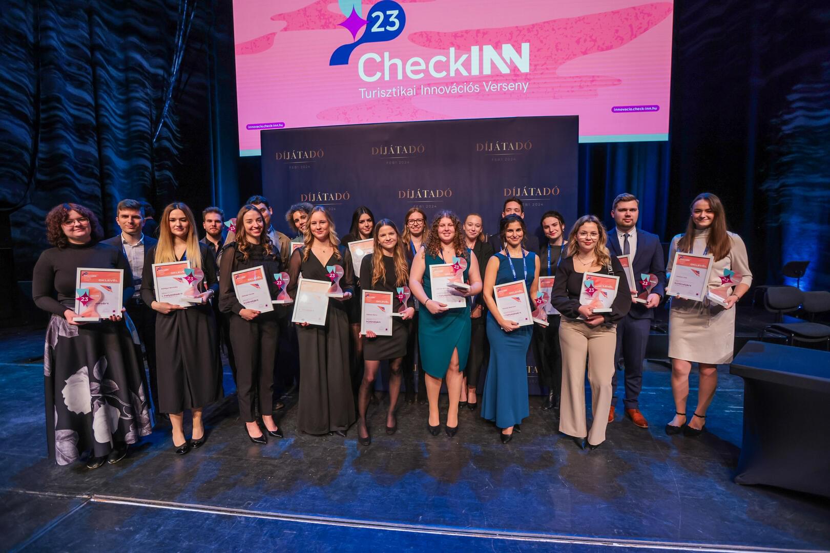 Fiatalok reformálhatják meg a turizmust: átadták a CheckINN Innovációs ...