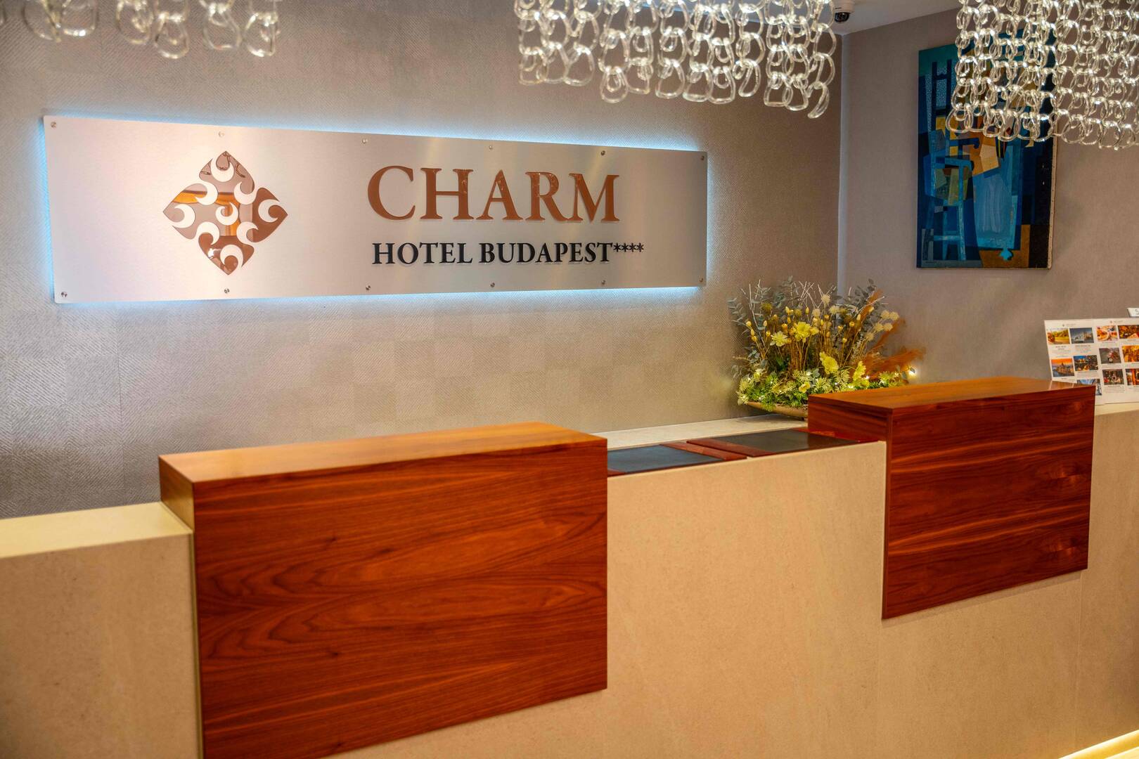 Charm Hotel Budapest néven folytatja Magyarország első boutique hotele ...